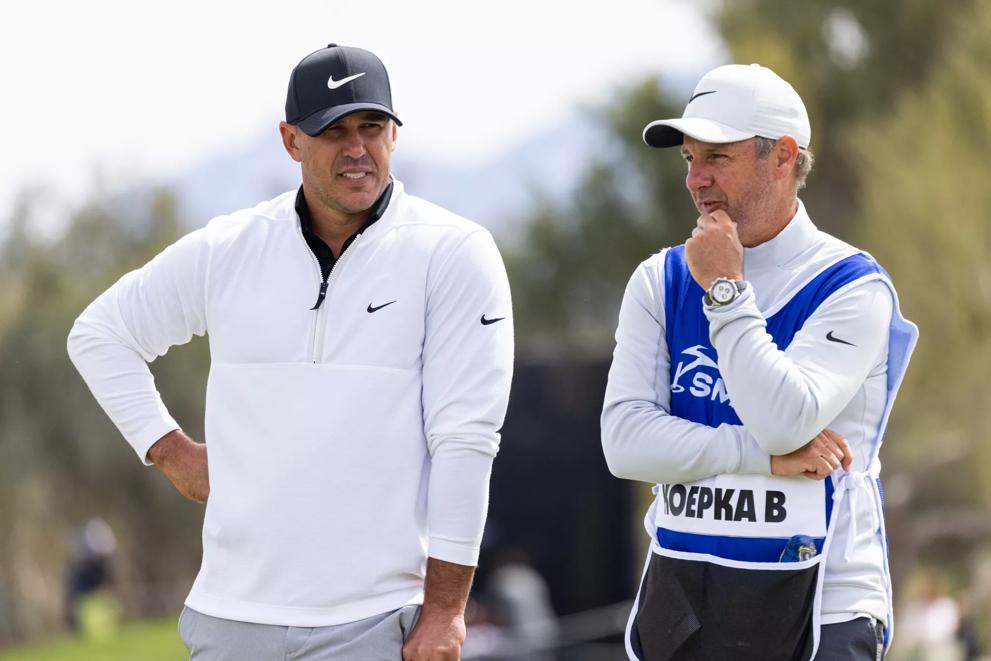 Caddie Championship: Fun for some, serious for Smash | LIV Golf